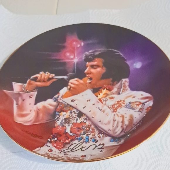 Other | Elvis Presley Decorative Plate | Poshmark